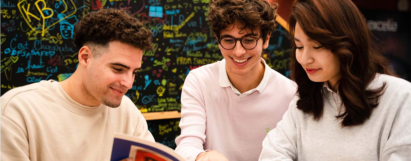 International students - FAQs | Excelia