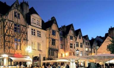 Excelia Business School: La Rochelle, Tours, Paris ... | Excelia